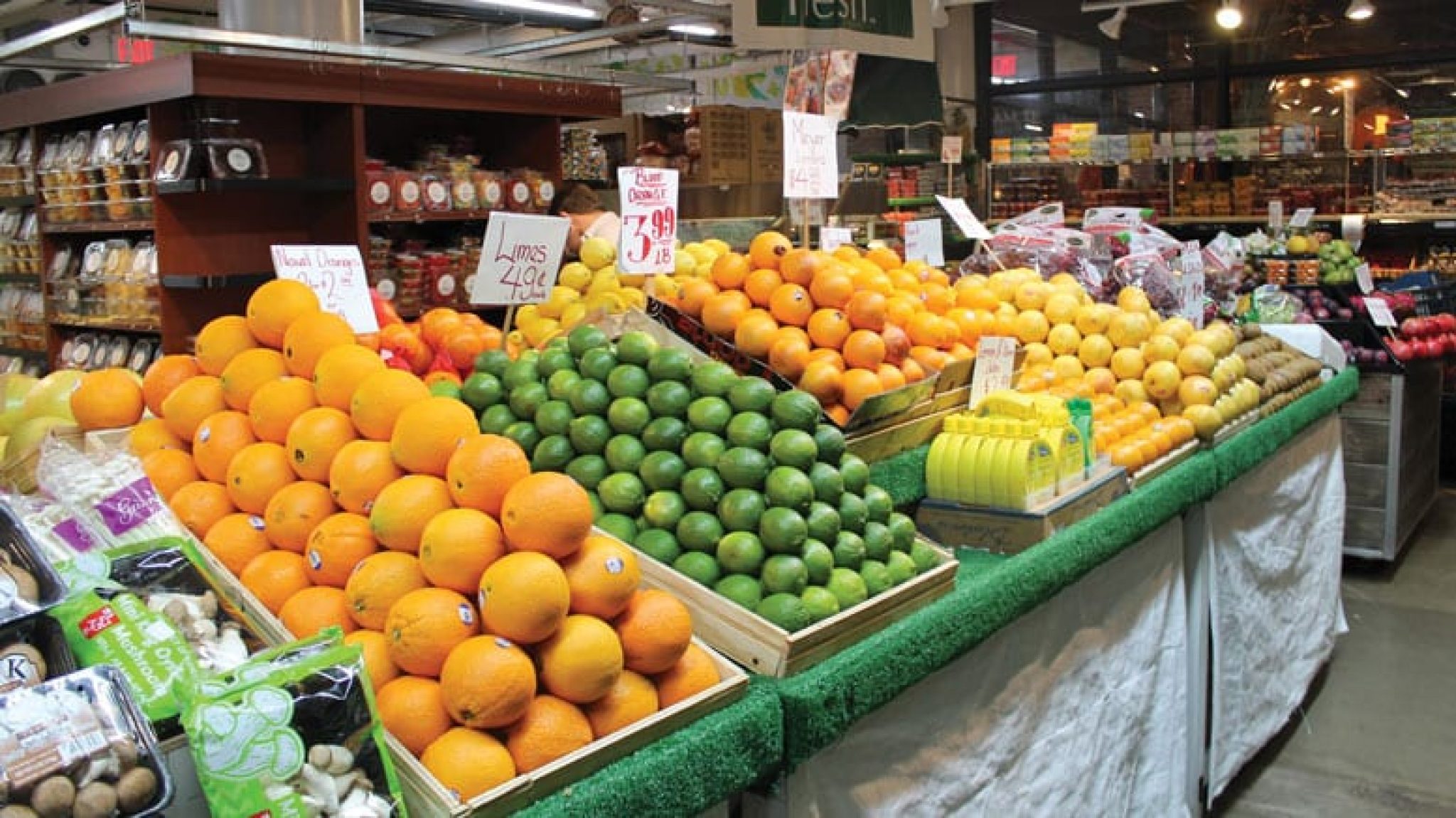 MANHATTAN FRUIT MARKET - Produce Business